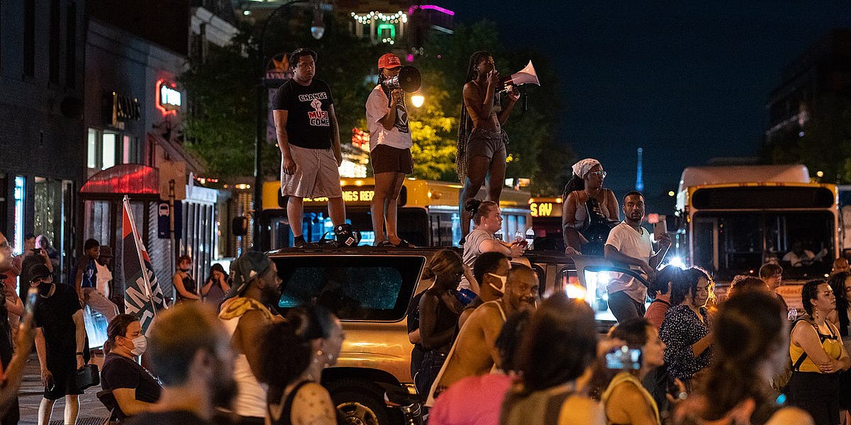 Indignity Vol. 1, No. 28: Popular fronting. - by Tom Scocca