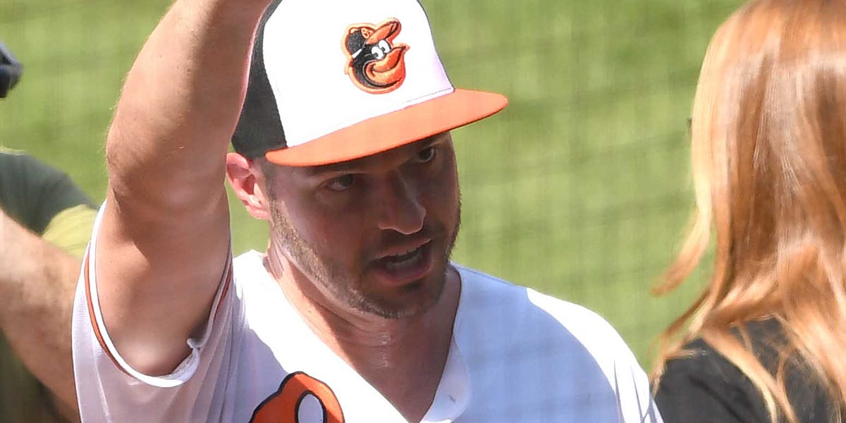 Indignity Vol. 2, No. 62: Hurry home early. - by Tom Scocca